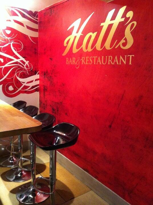 Hatt's Bar & Restaurant - Exeter - Nextdoor