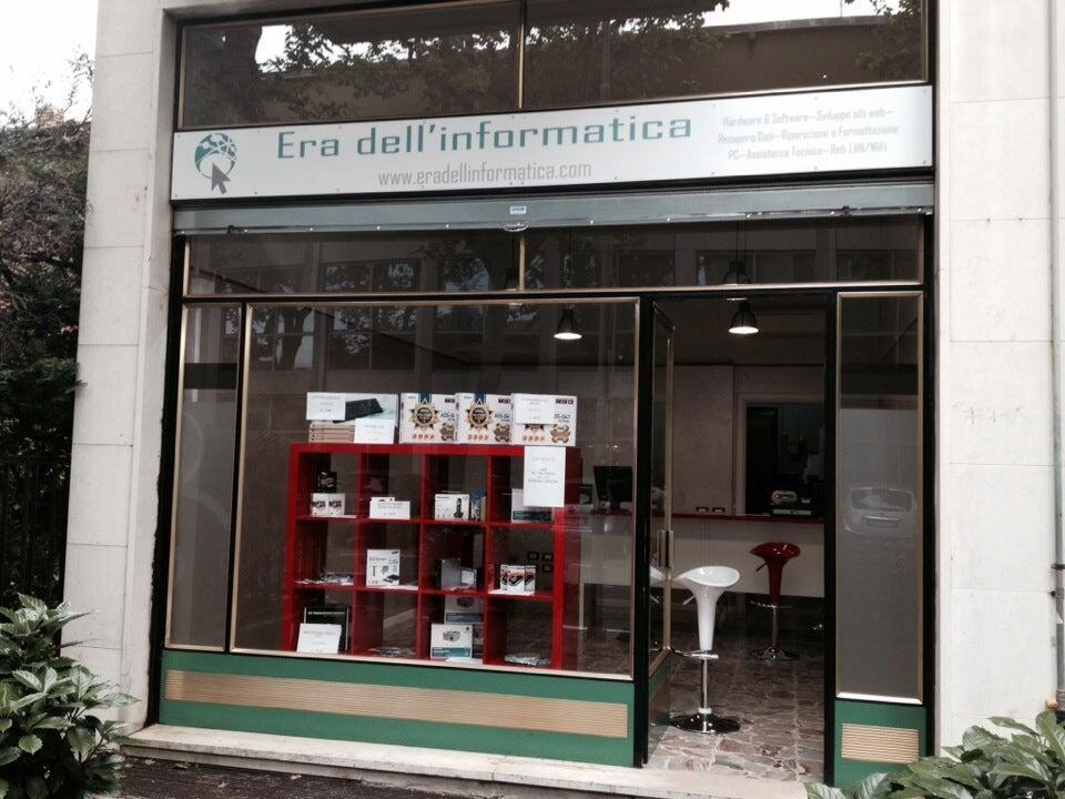 Era dell'informatica - Nextdoor