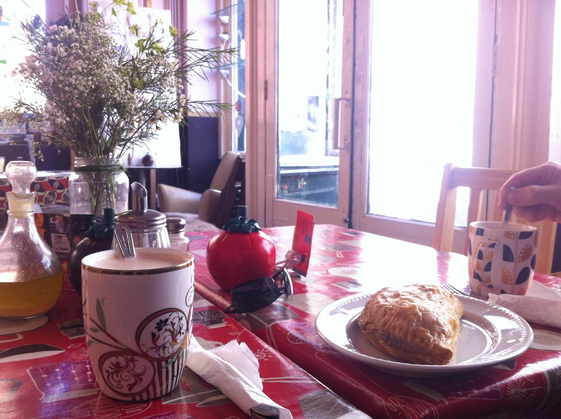 The Electric Elephant Cafe & Gallery - London - Nextdoor