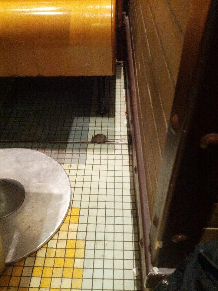 McDonald's - Paris - Nextdoor