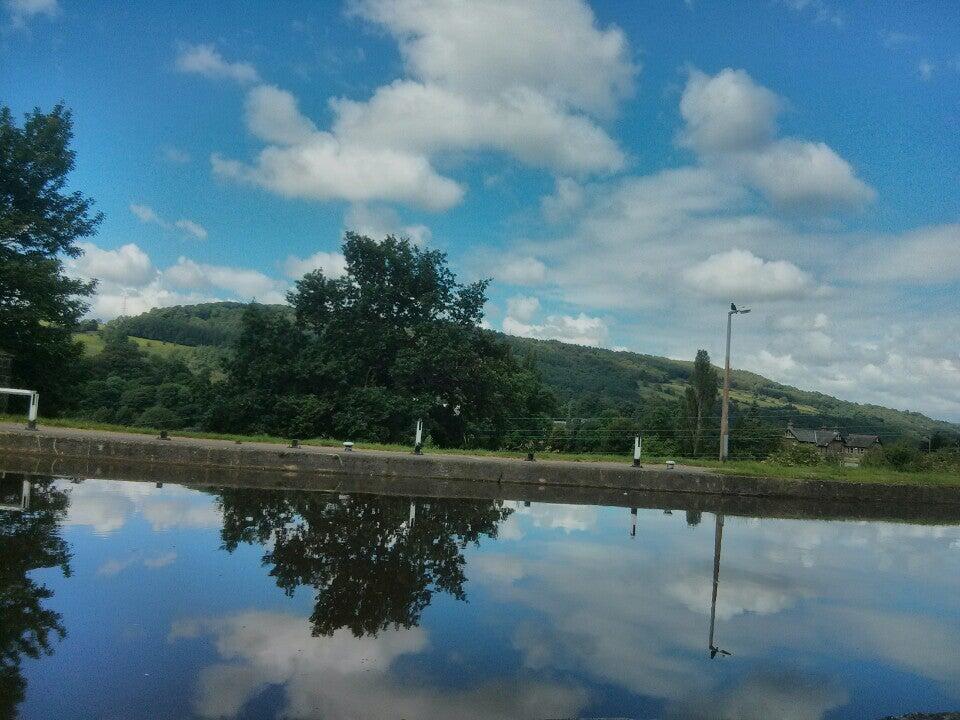 Five Rise Locks Cafe - Bingley - Nextdoor