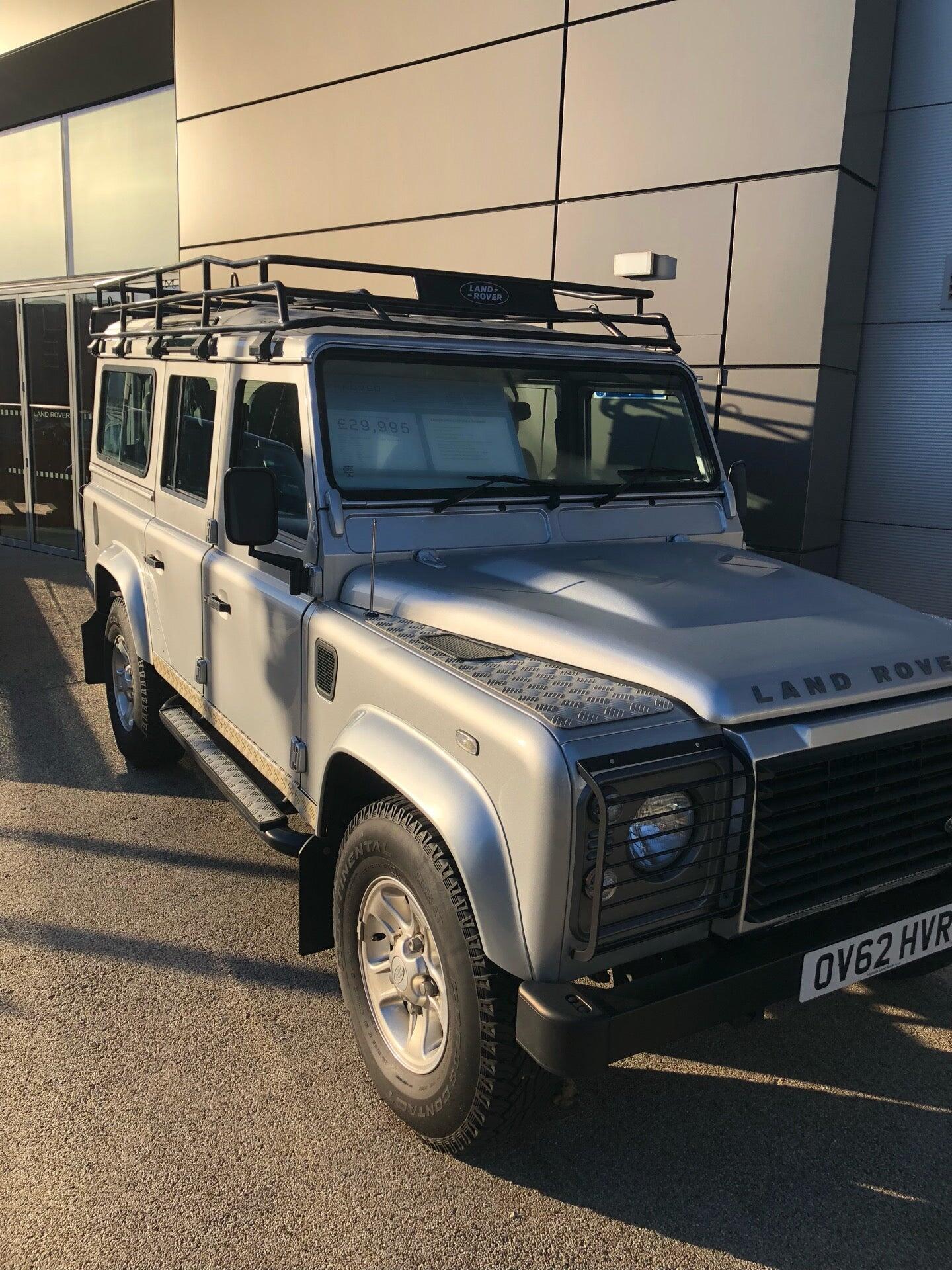 Lookers Land Rover, Battersea - London - Nextdoor