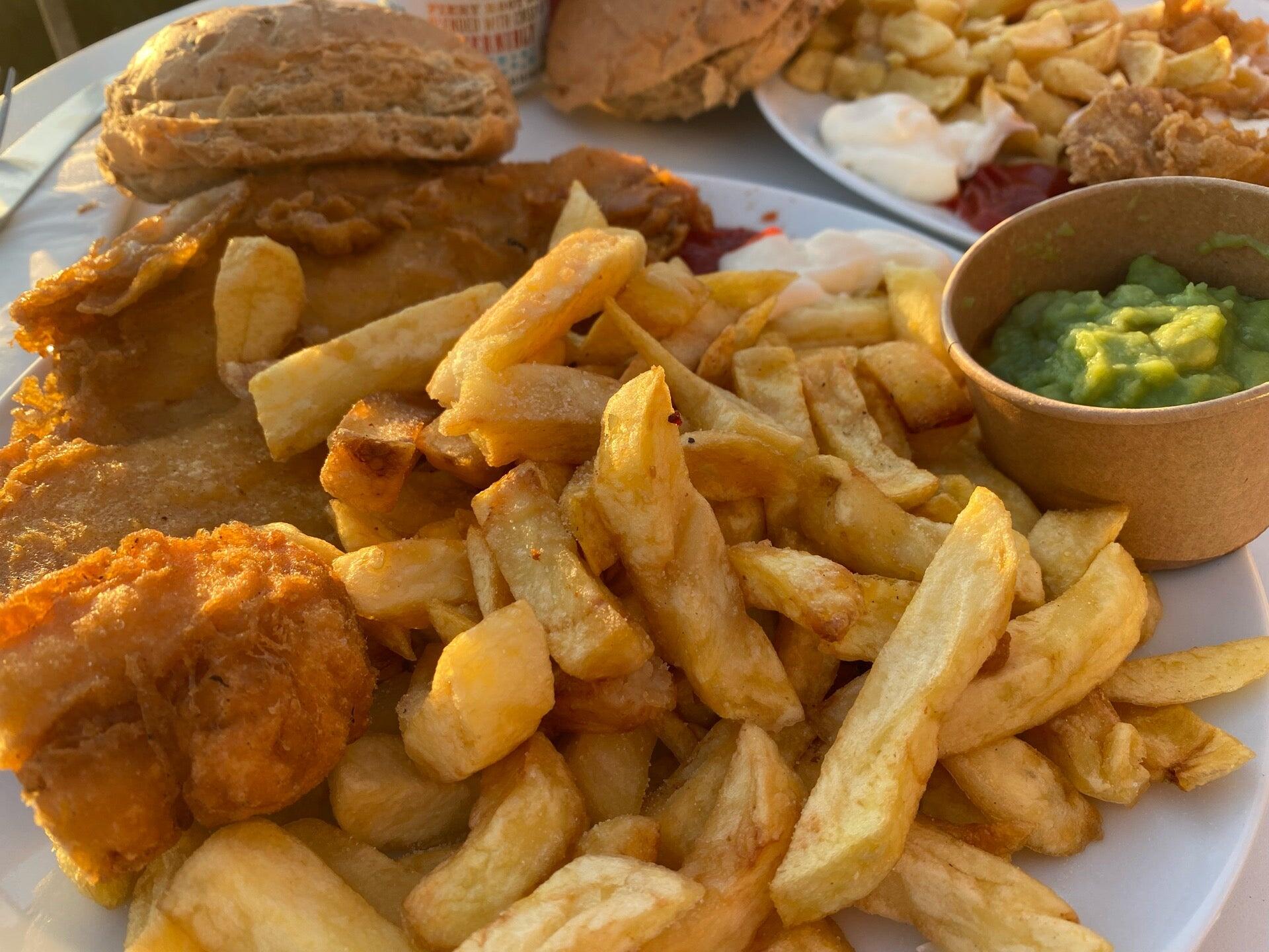 Putting Green Fish Bar - Heacham - Nextdoor