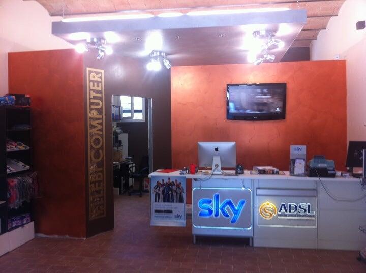 ElleBi Computer - Nextdoor