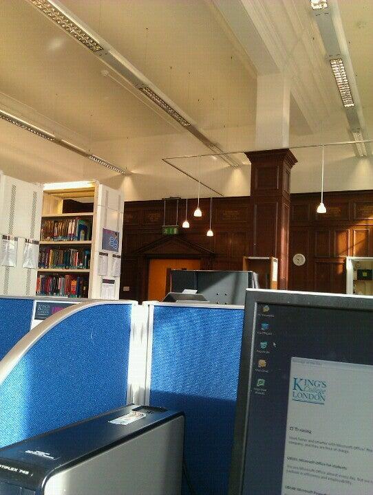 St Thomas' House Library - London - Nextdoor