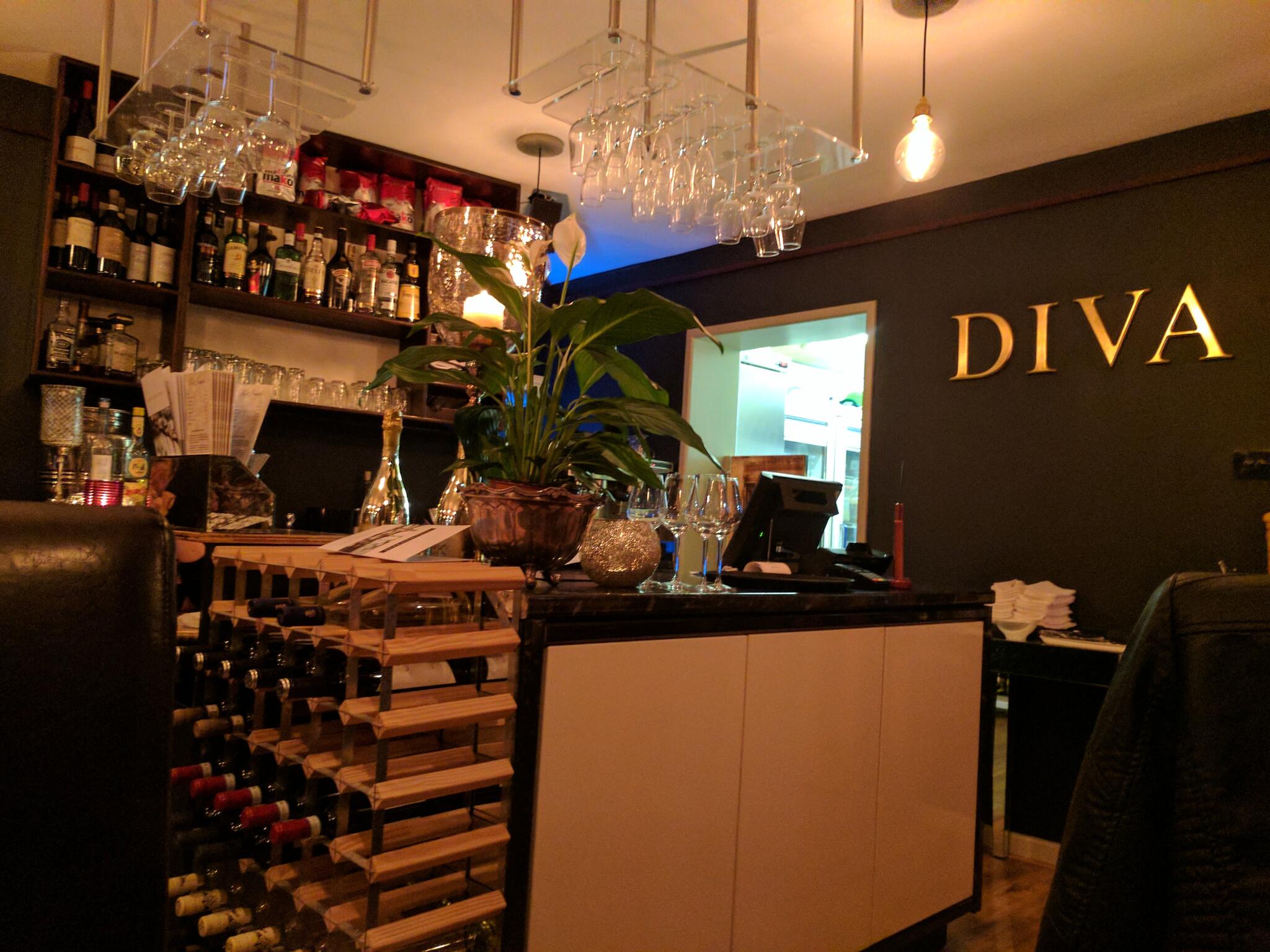 Italian Diva - Poole - Nextdoor