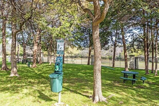 Mariposa Villas - Dallas, TX - Nextdoor