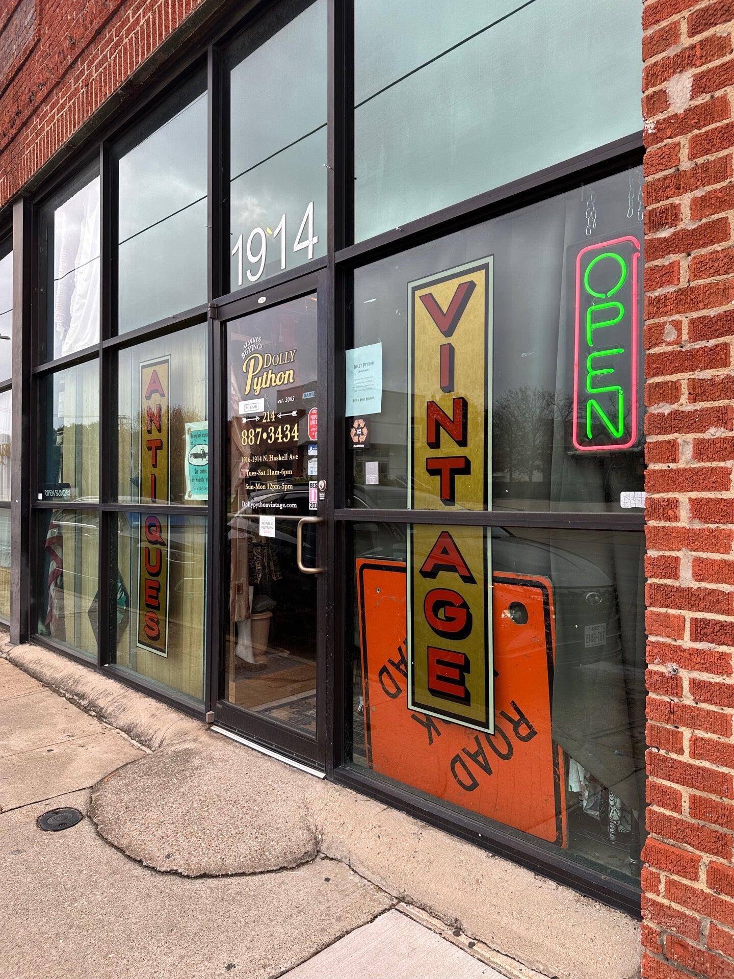 Dolly Python - Dallas, TX - Nextdoor