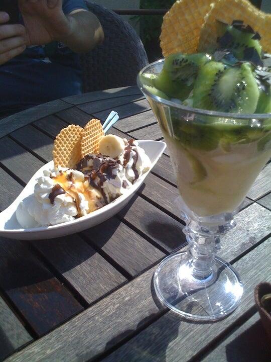 Café Pinguin - Nextdoor