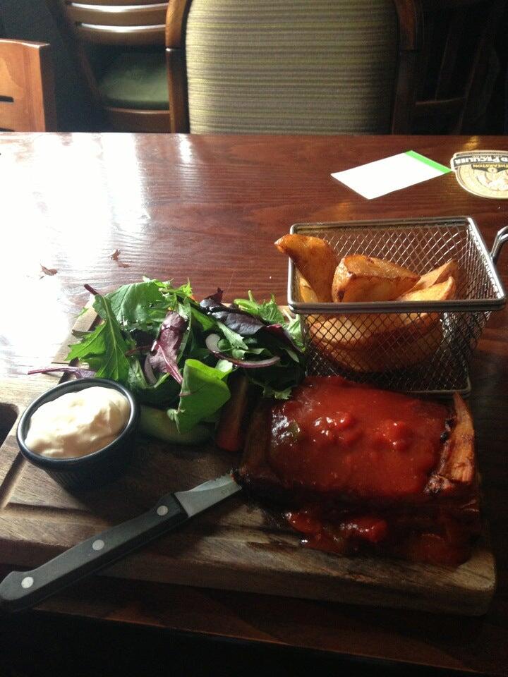 Mayflower Bar, Eatery & Boutique Inn - Austerfield - Nextdoor