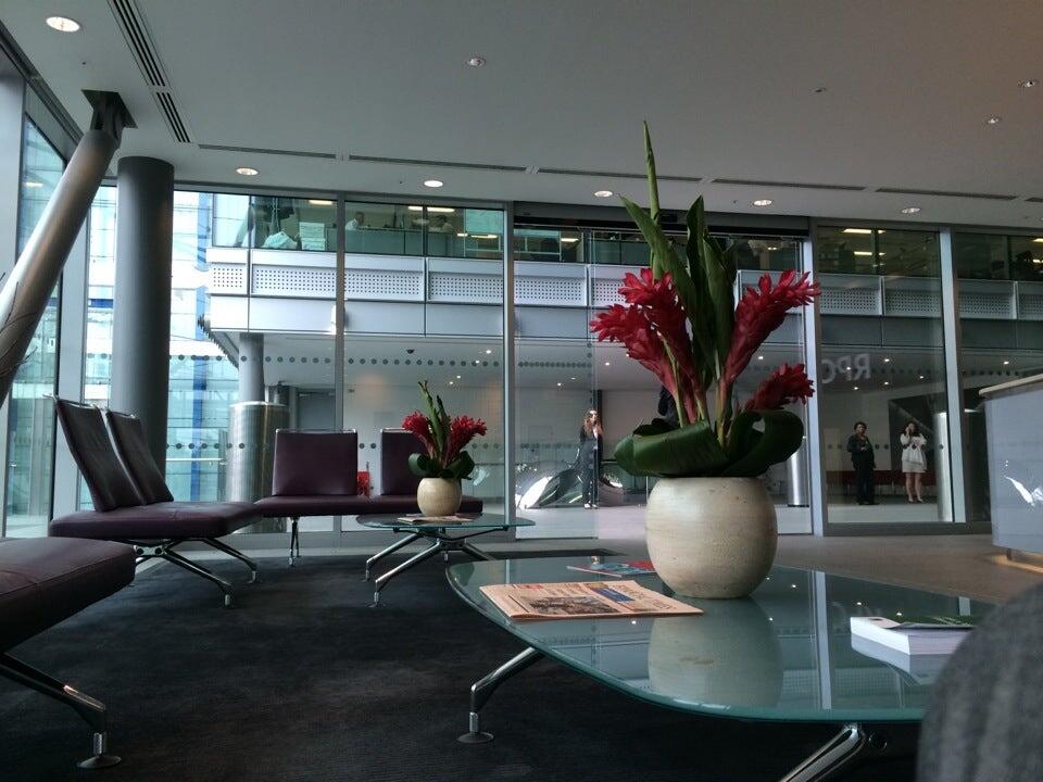 Tower Bridge House - London - Nextdoor