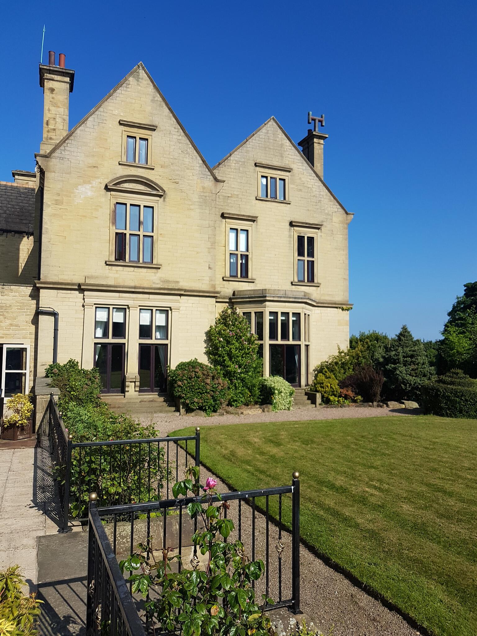 Bagden Hall Hotel - Denby Dale - Nextdoor