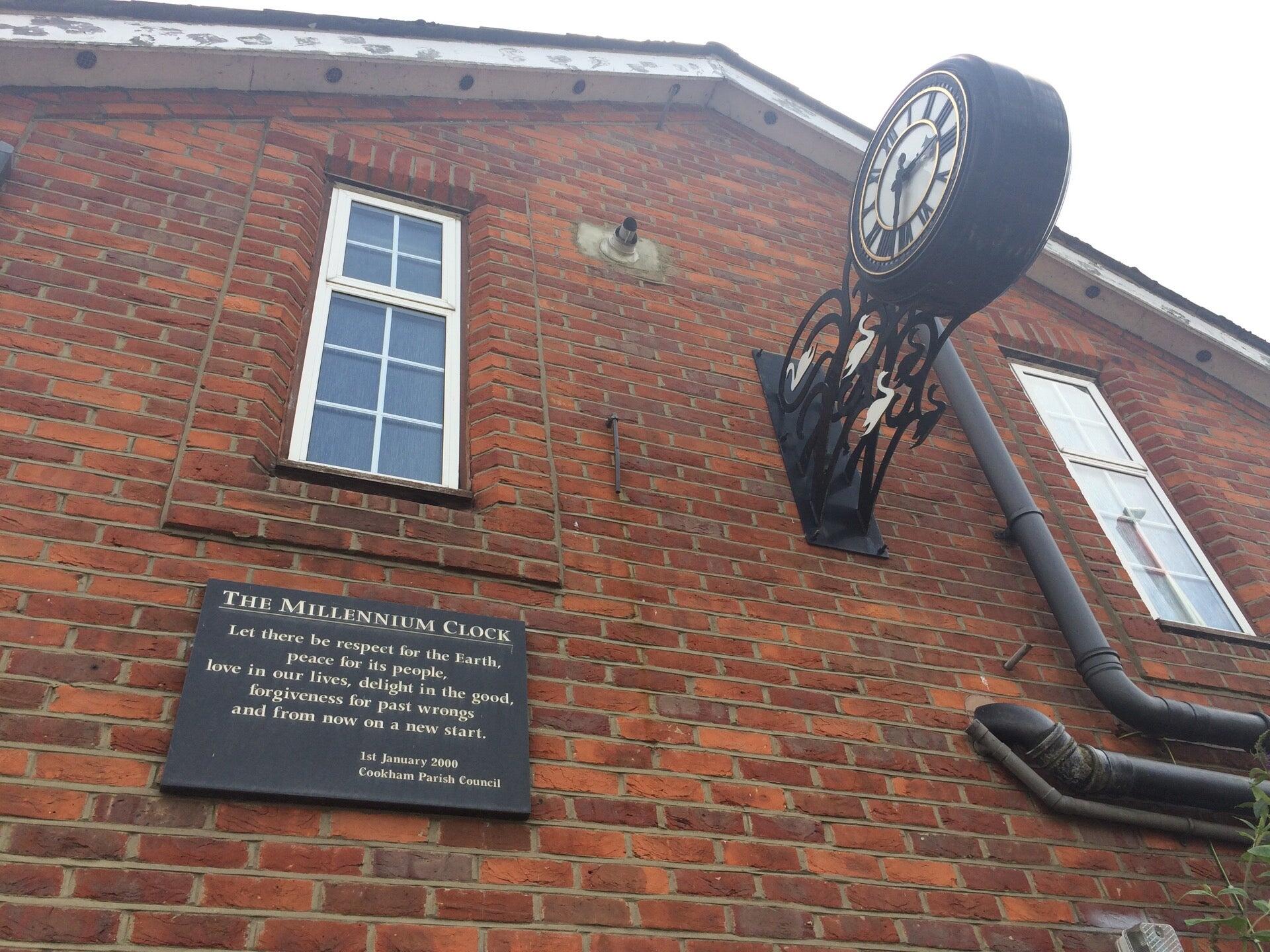 Cookham Railway Station - Maidenhead - Nextdoor