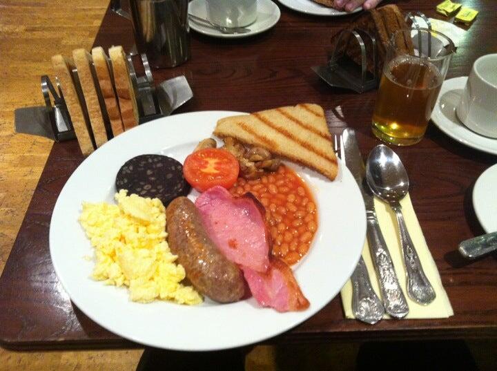 Briars Hall Hotel - Lathom - Nextdoor