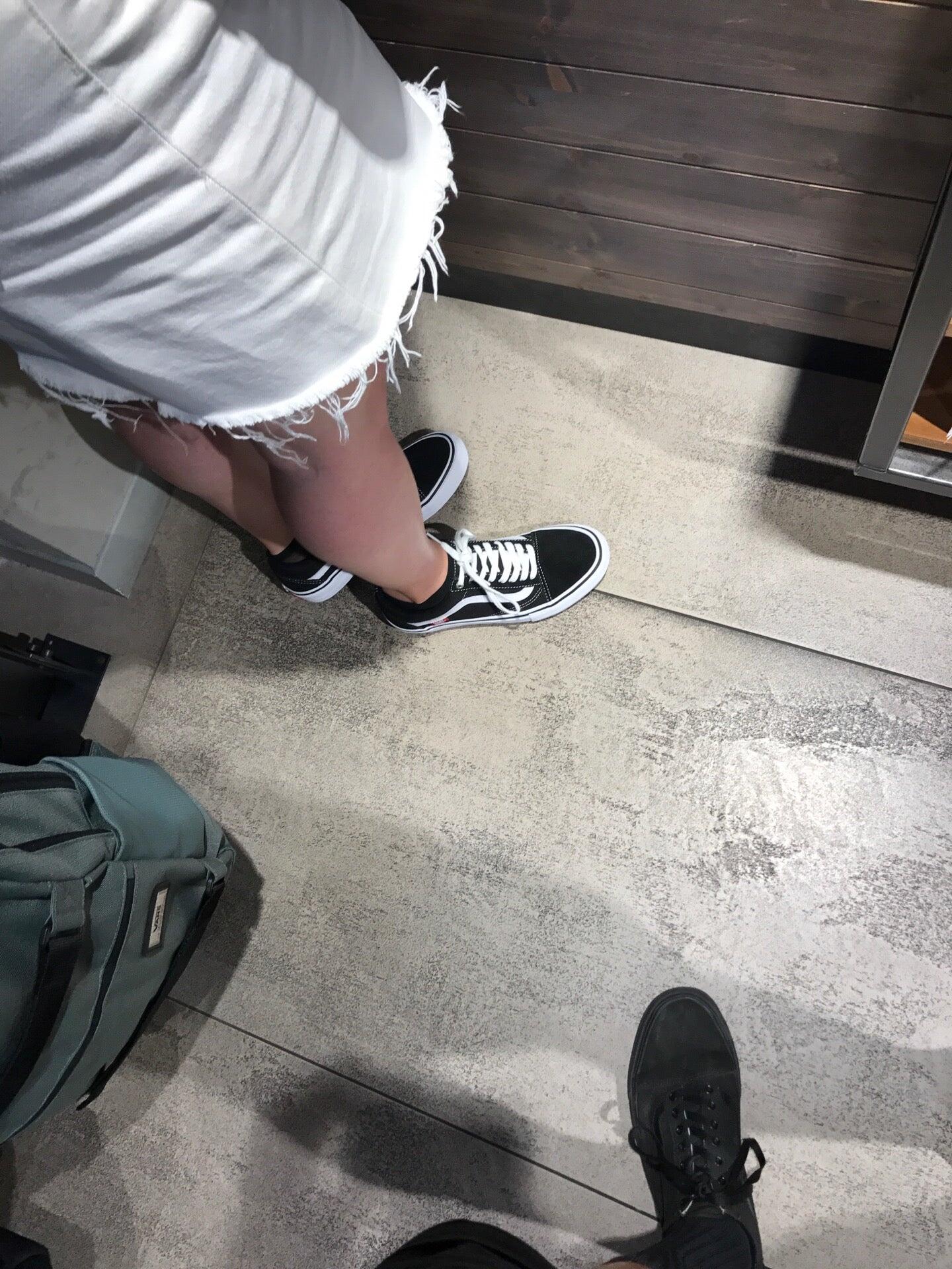 VANS Store Verona - Verona - Nextdoor