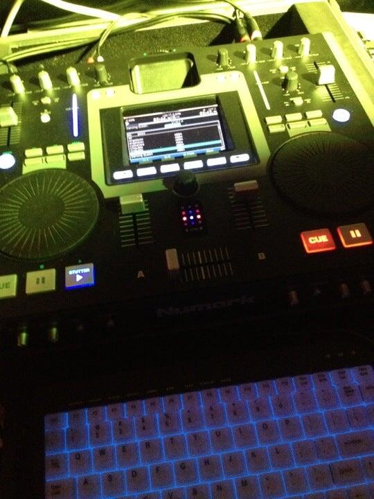 Kaya Café Petit-Restaurant - Nextdoor