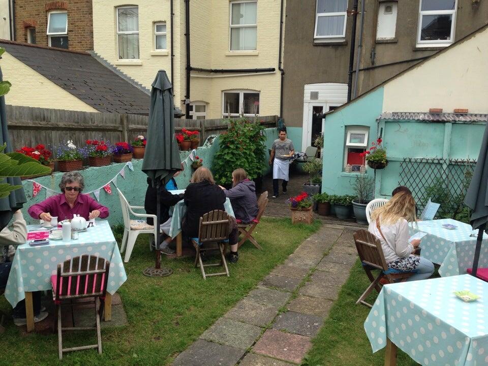 Alfredo & Sue Silva's Cafe - Bexhill-on-sea - Nextdoor