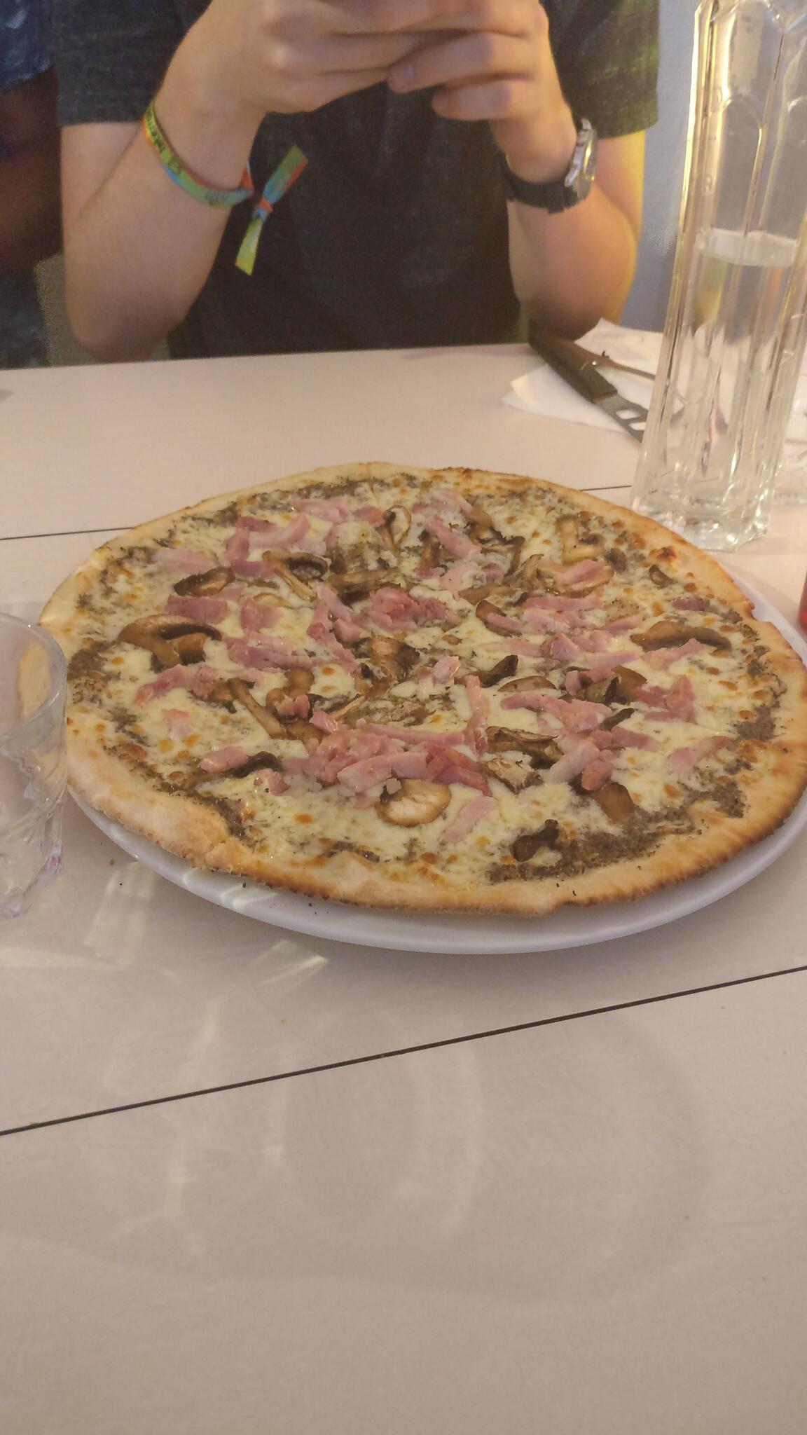 Cinco Bodega - Nextdoor