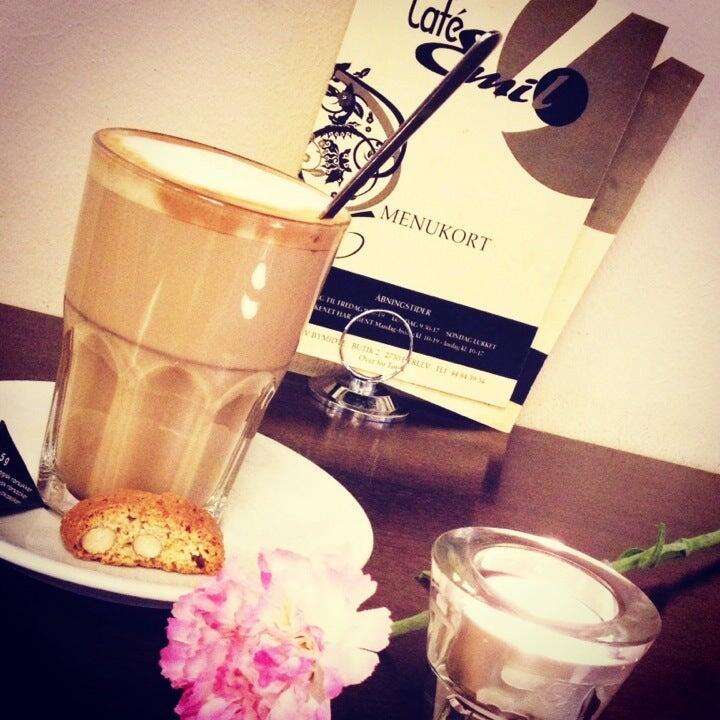 Café Emil - Nextdoor