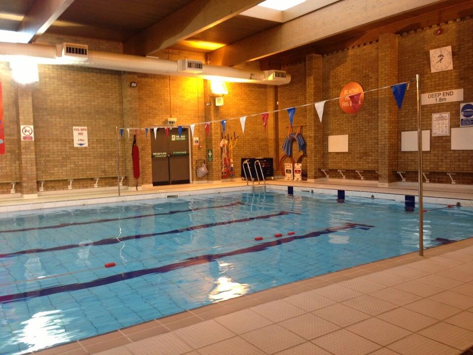 Paradise Swimming Pool - Ely - Nextdoor