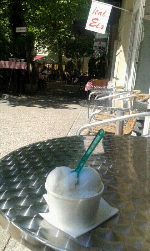 Amoroso Eis - Nextdoor