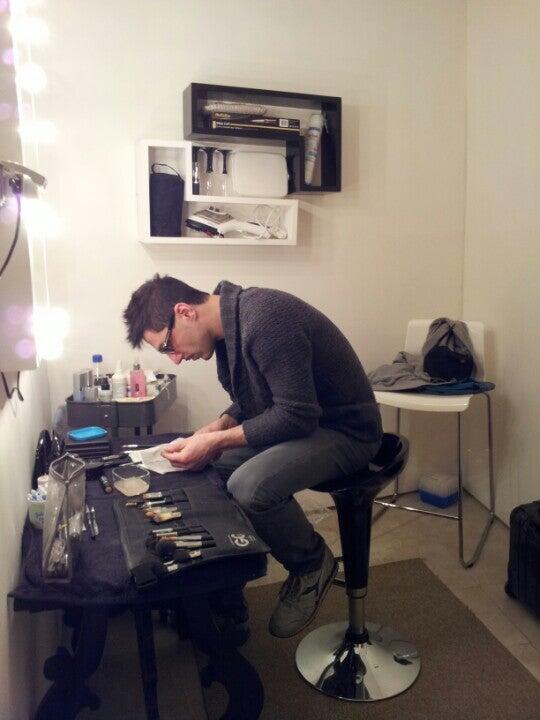 Glossy Studios - Nextdoor