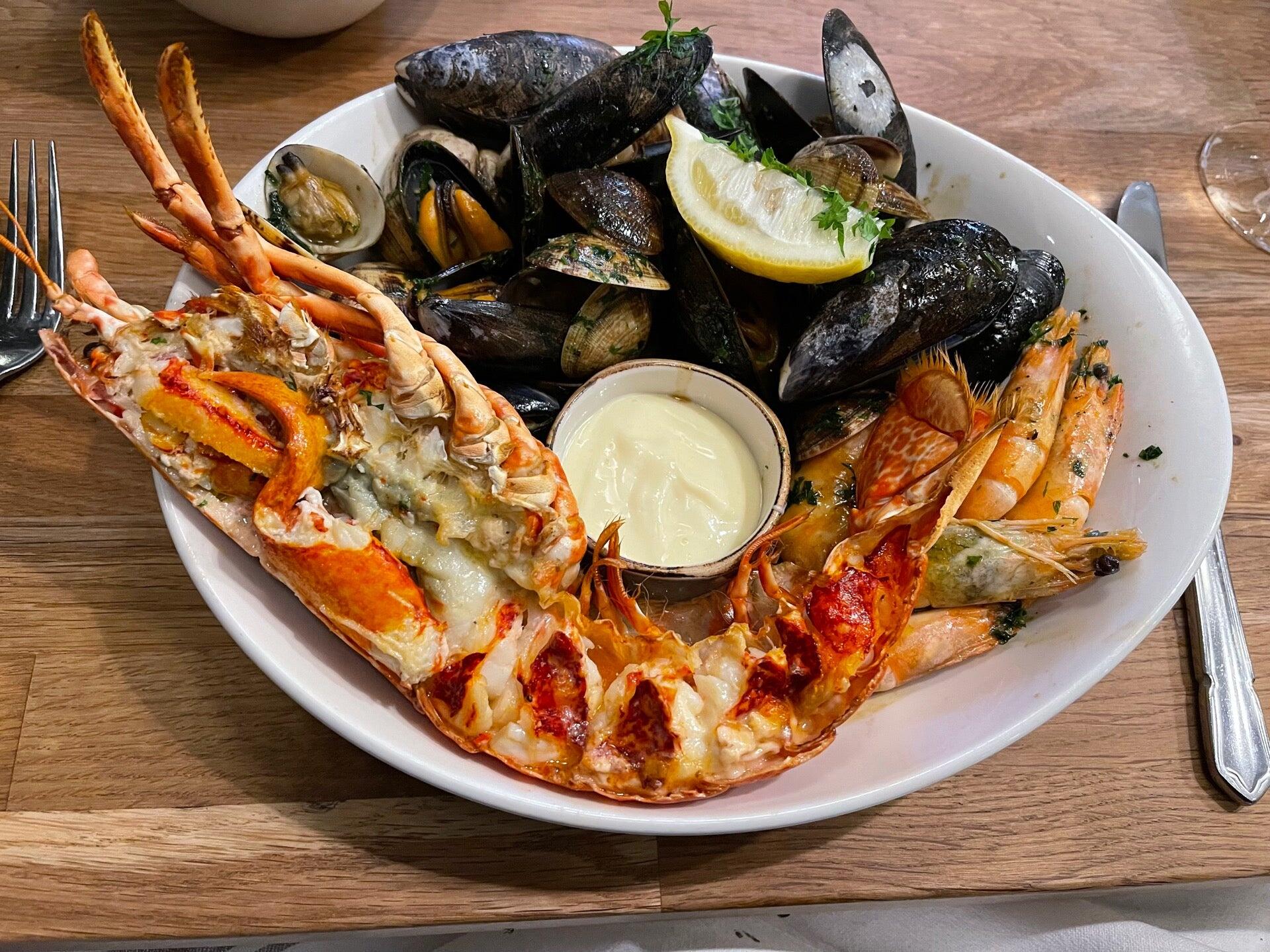 Sankey's Champagne & Seafood Bar - Tunbridge Wells - Nextdoor