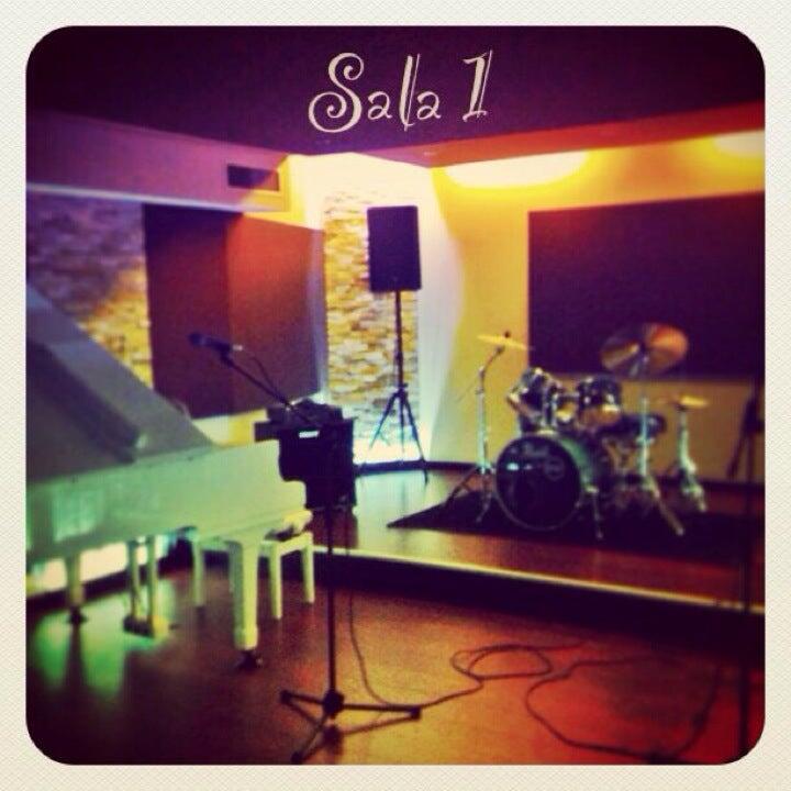 Bluescore Studio - Nextdoor