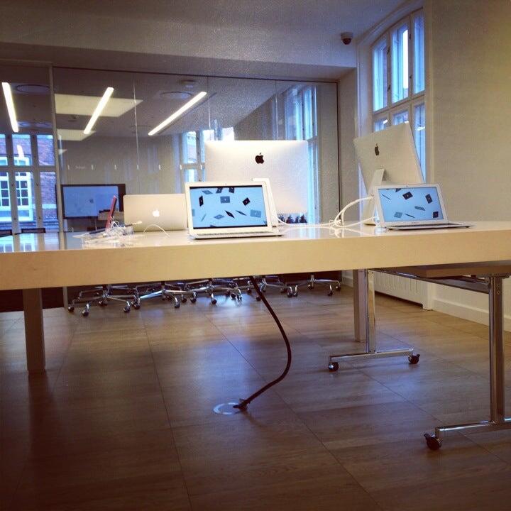 Apple Denmark - Nextdoor