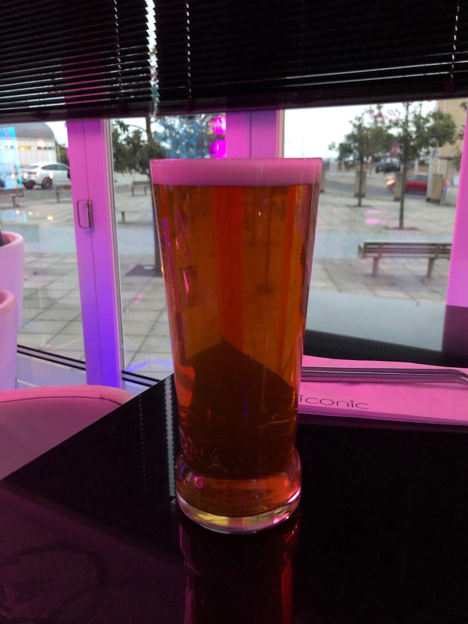 Iconic Style Bar - Lowestoft - Nextdoor
