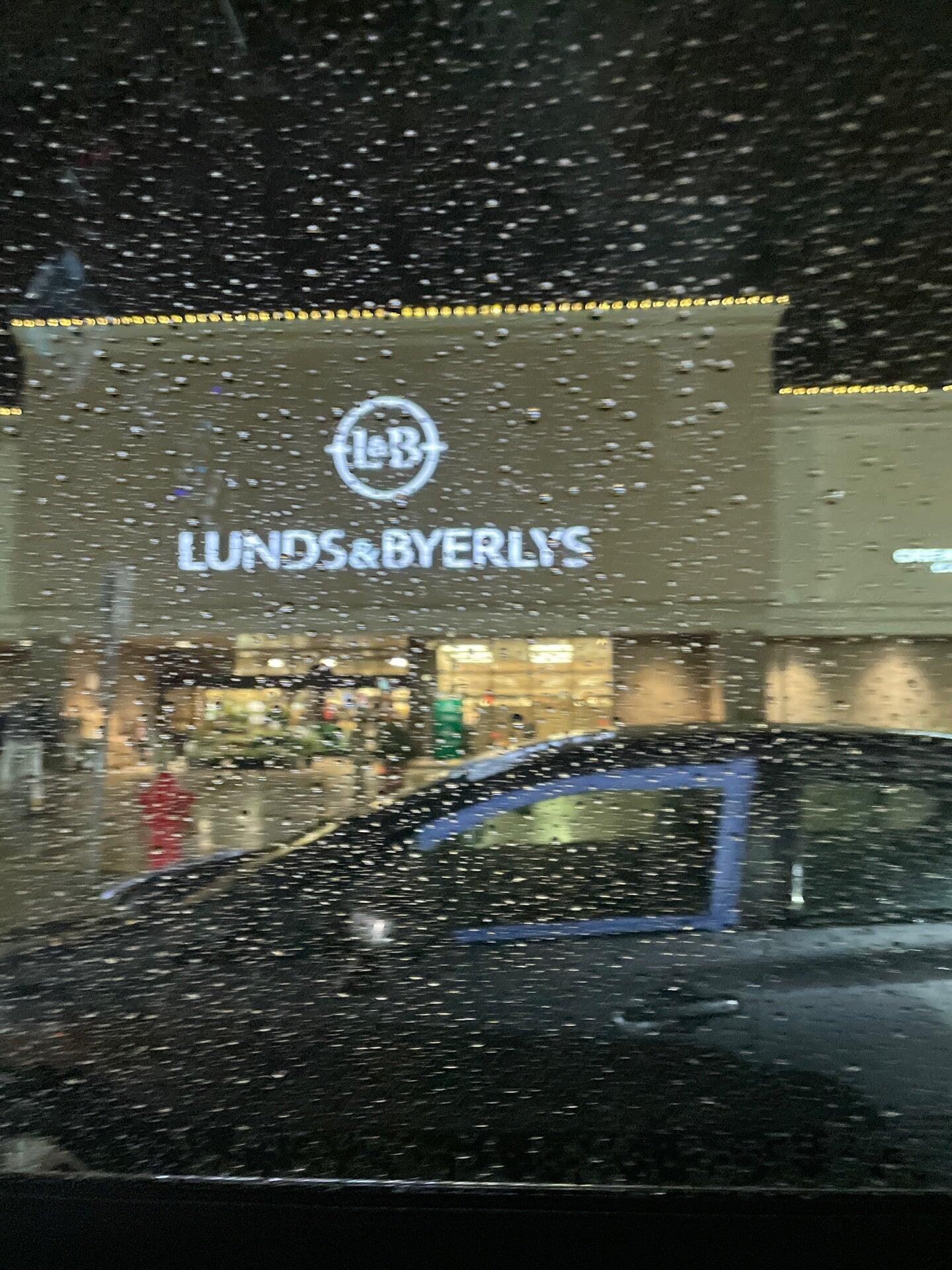 Lunds & Byerlys Ridgedale - Minnetonka, MN - Nextdoor