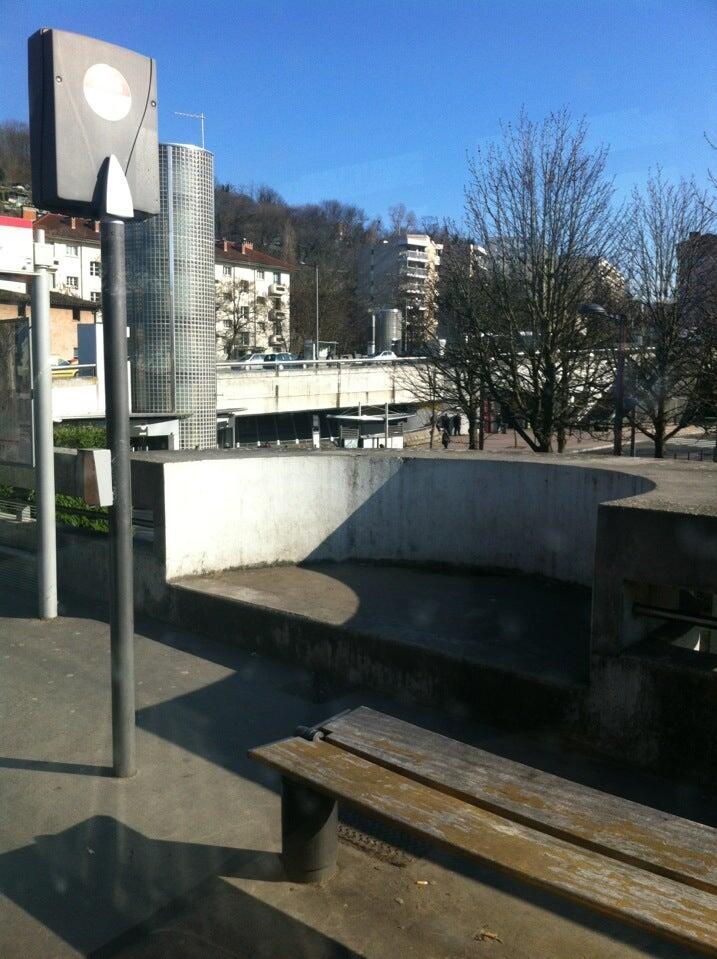 Parc relais Gorge de Loup - Nextdoor