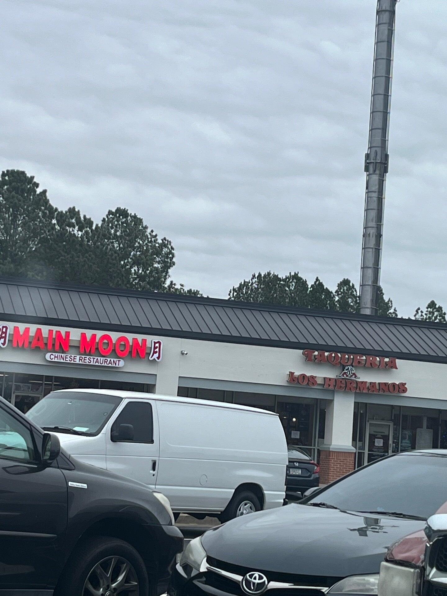 Main Moon - Tucker, GA - Nextdoor