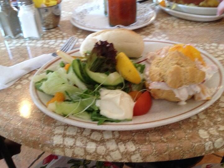 Le Jardin Cafe - Kinross - Nextdoor