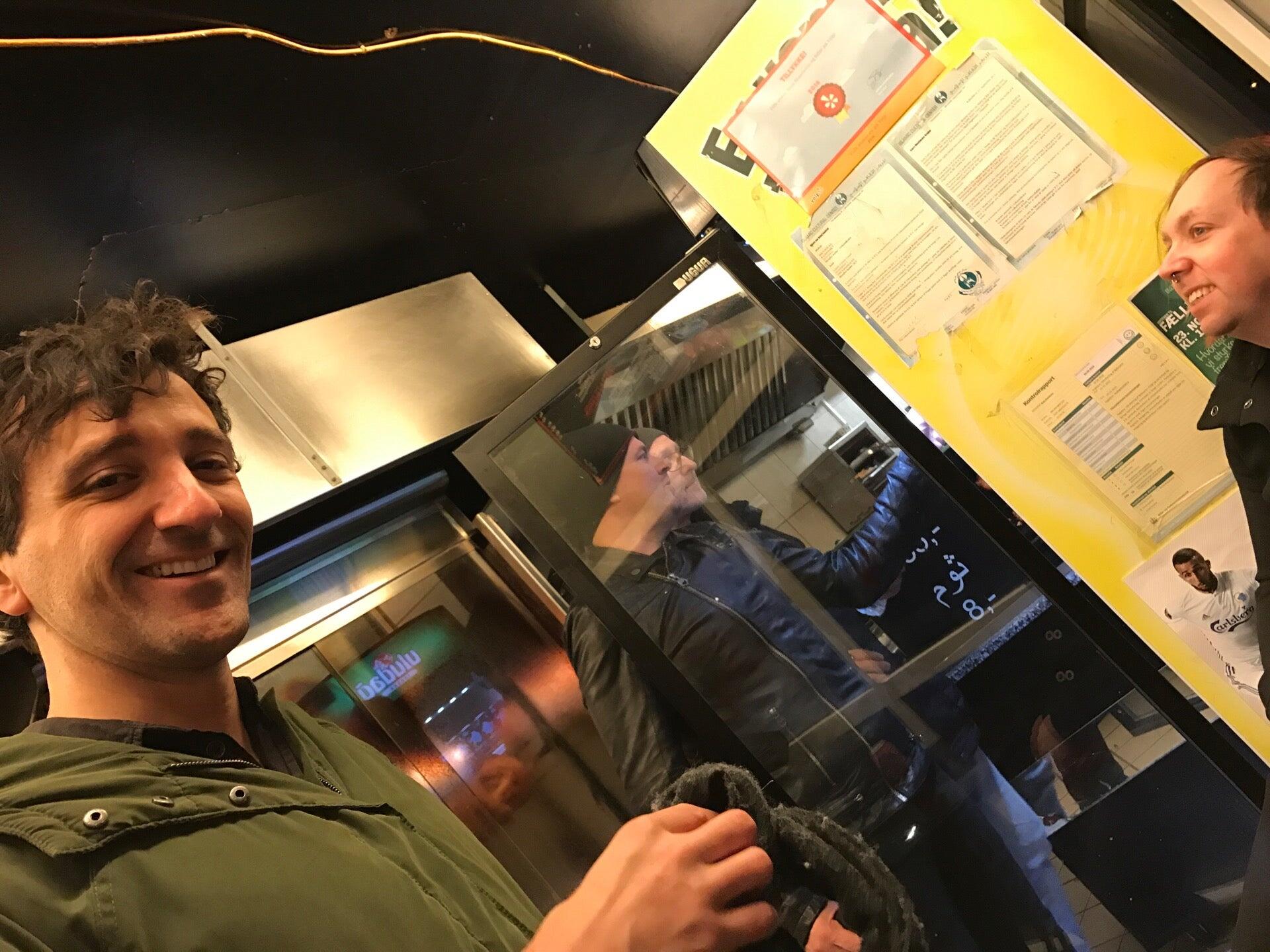 Boys Shawarma Og Isbar - Nextdoor