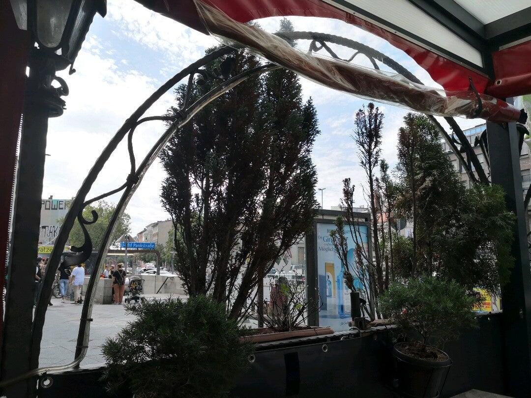 Stanisa Miljevic Eis-Café - Nextdoor