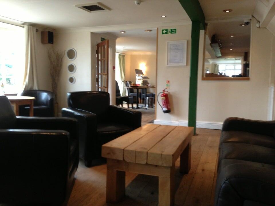 The Chiltern Hotel & Restaurant - Nextdoor