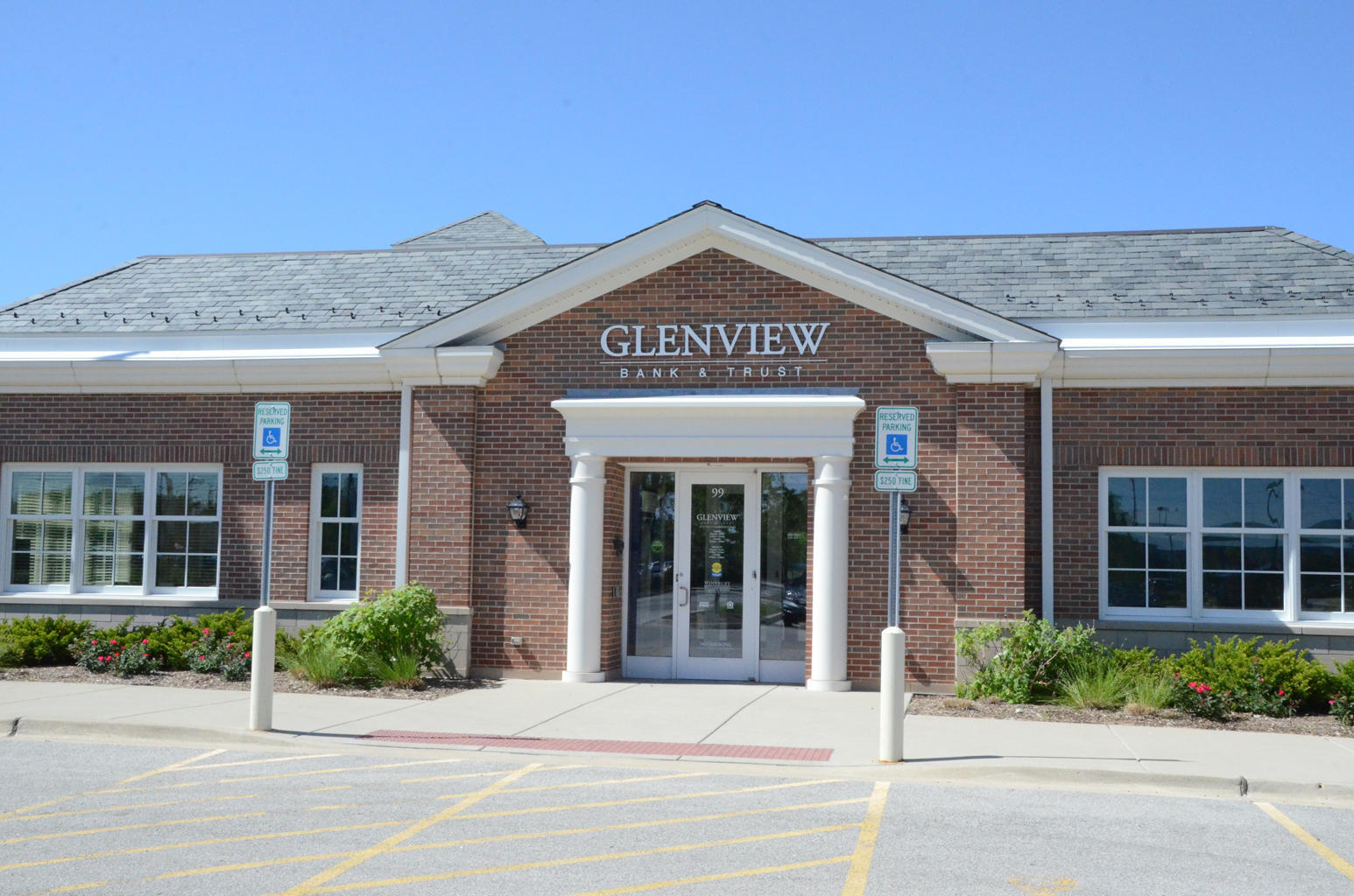 Glenview Bank & Trust - Glenview, IL - Nextdoor