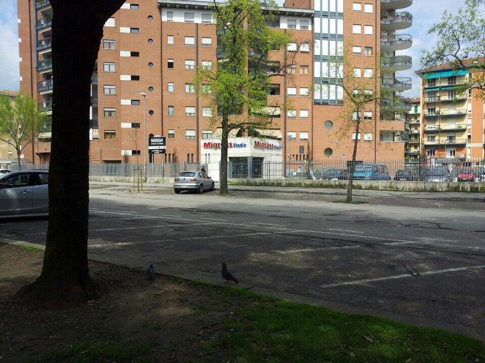 Migross Superstore Stadio - Nextdoor