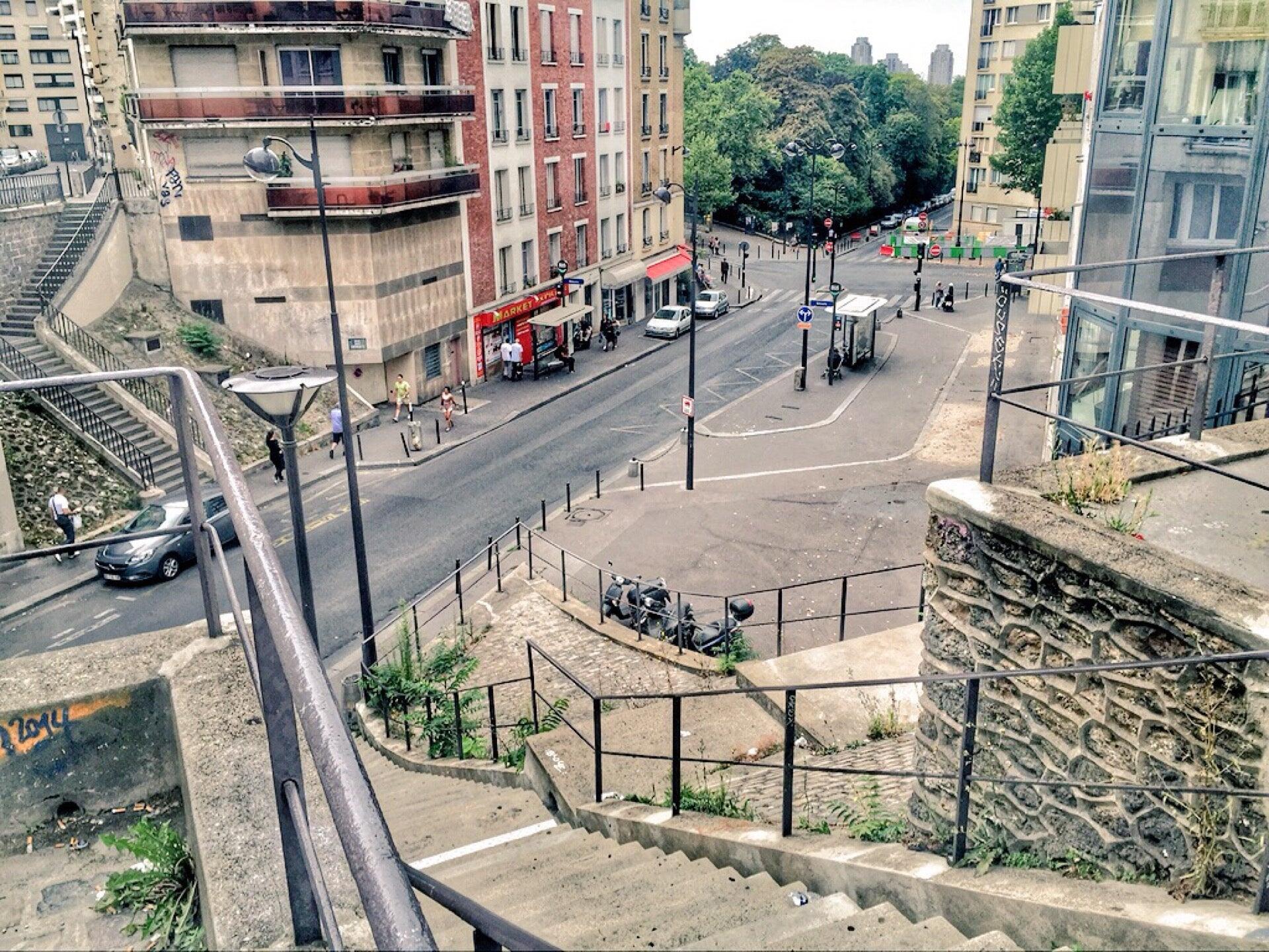 Arrêt Botzaris - Nextdoor