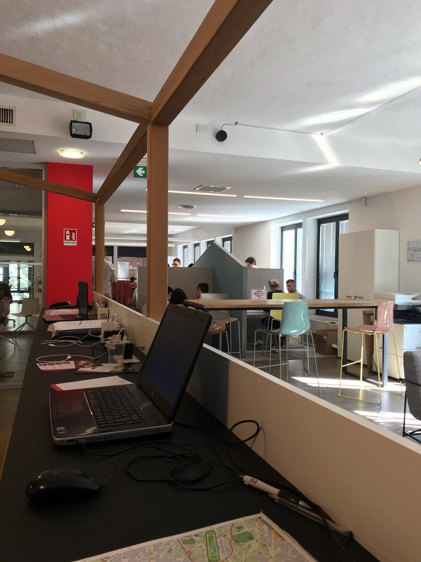 Dove Vivo HQ - Nextdoor