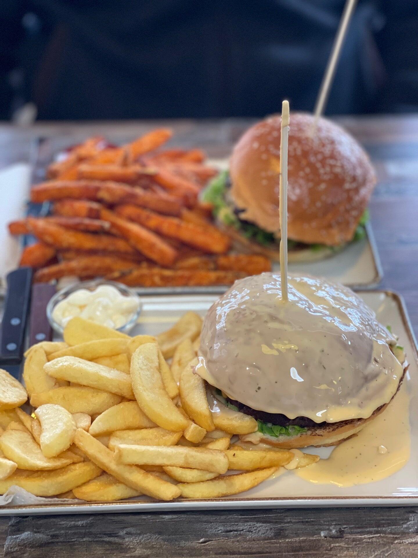 Riffys Burger / Kumru - Nextdoor