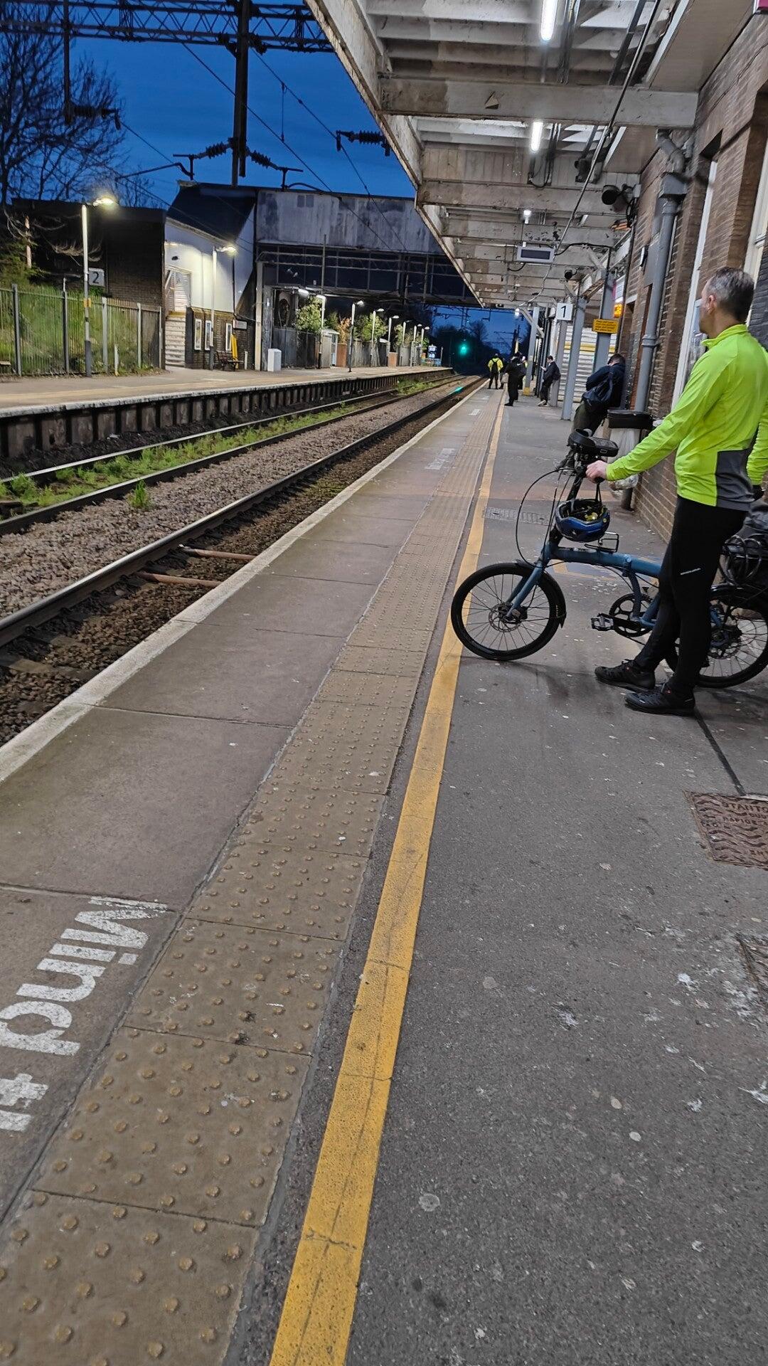 Southend East Railway Station - Southend-on-Sea - Nextdoor
