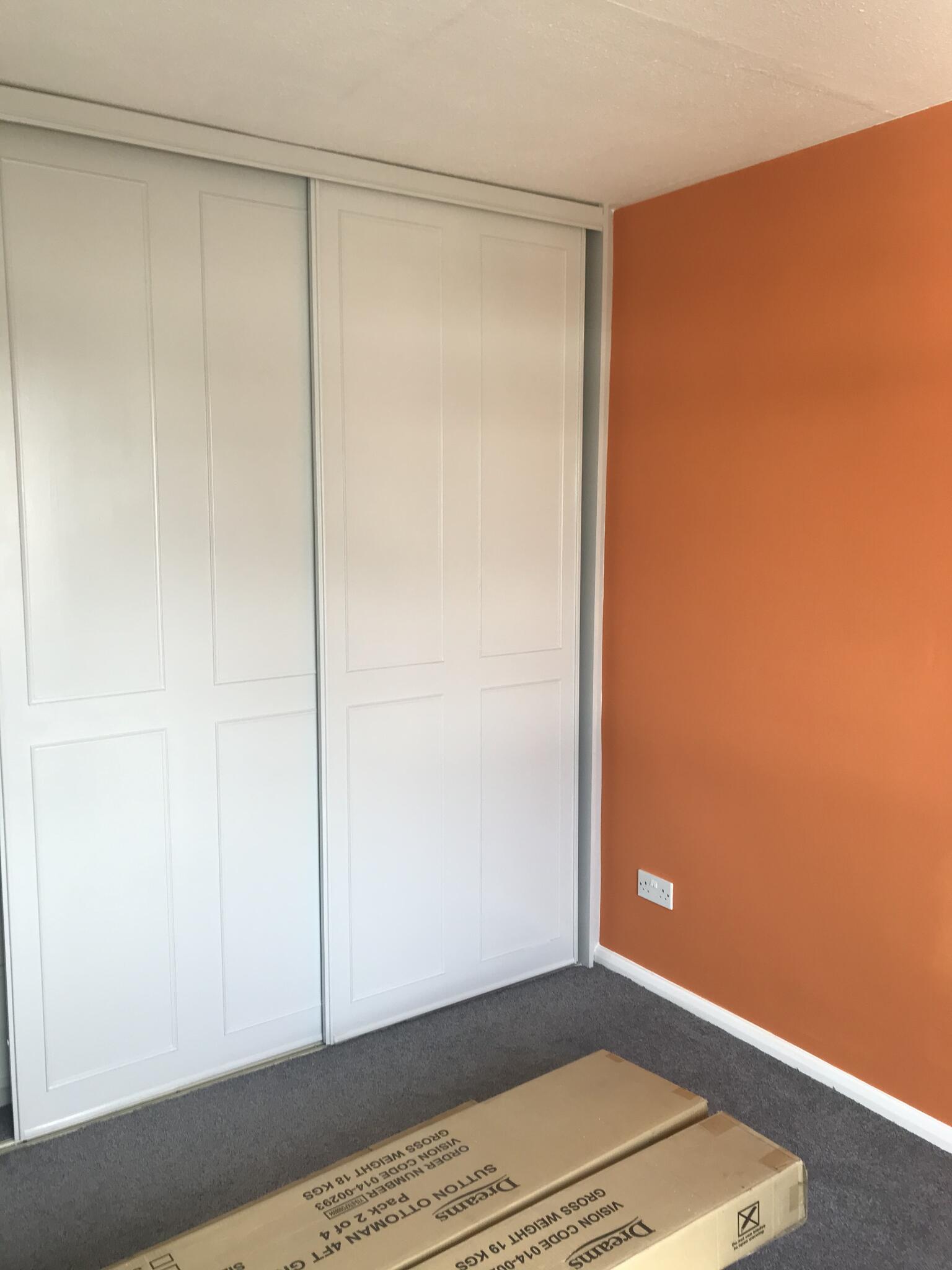 Lee Croxson Painting/decorating - Camberley, England - Nextdoor