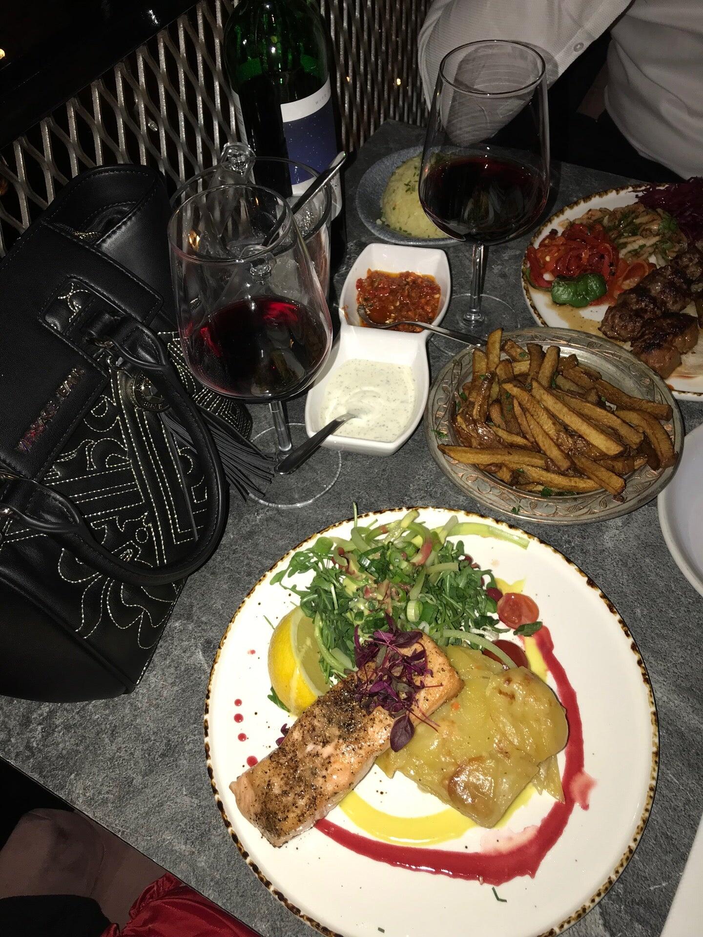 Yaz Restaurant - London - Nextdoor