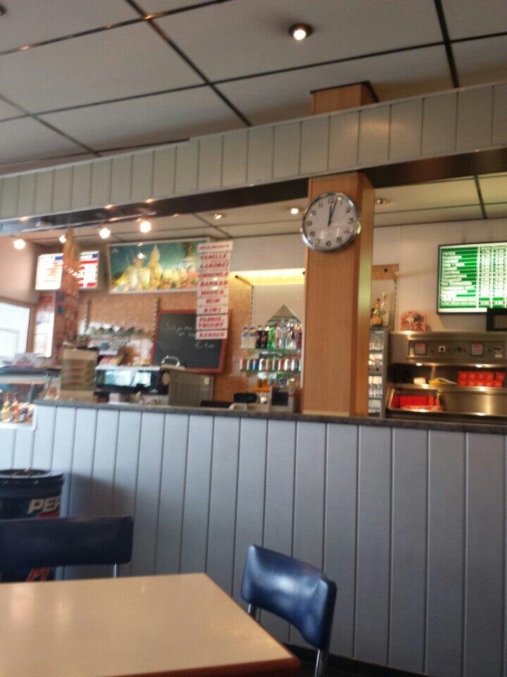 Snackpoint 't Parapluke - Nextdoor