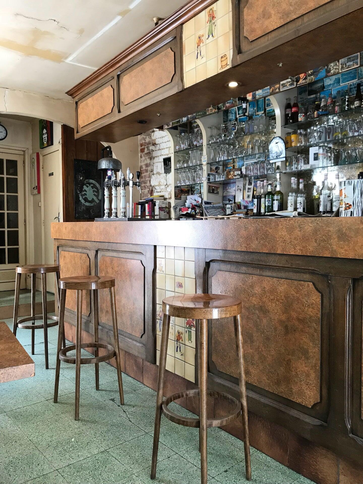 Café de la Place Verte - Nextdoor