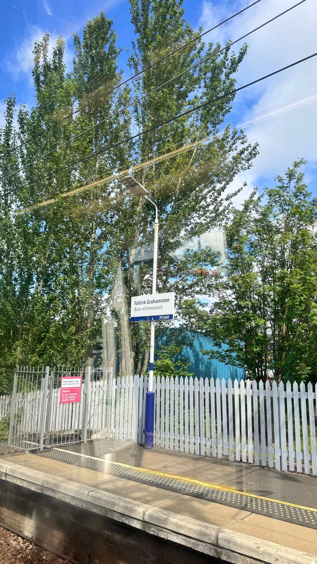 Falkirk Grahamston Railway Station - Falkirk - Nextdoor