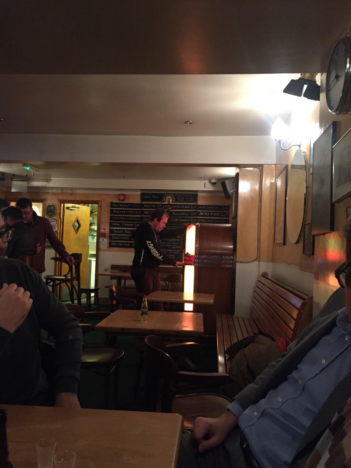 Smith's Wine Bar - Colchester - Nextdoor