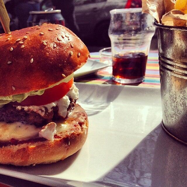 Studio 5 Bar & Burger - Nextdoor